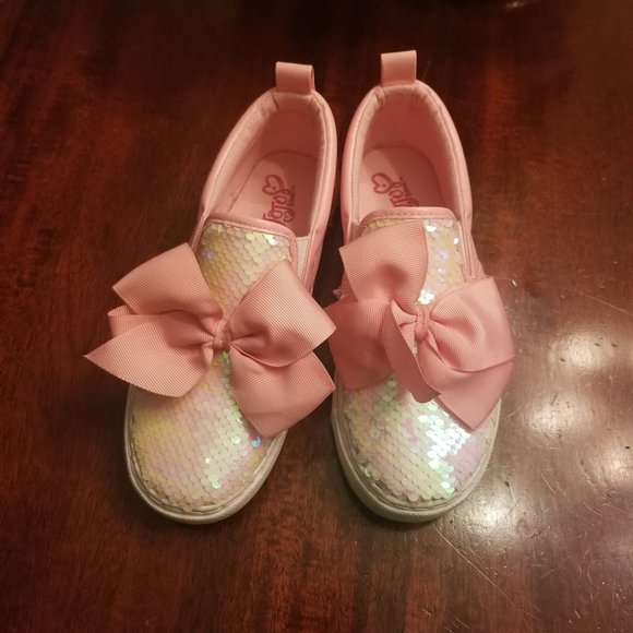 JoJo Siwa | Shoes | Jojo Siwa Flippy Sequin Pink Bow Slipon Sshoes ...